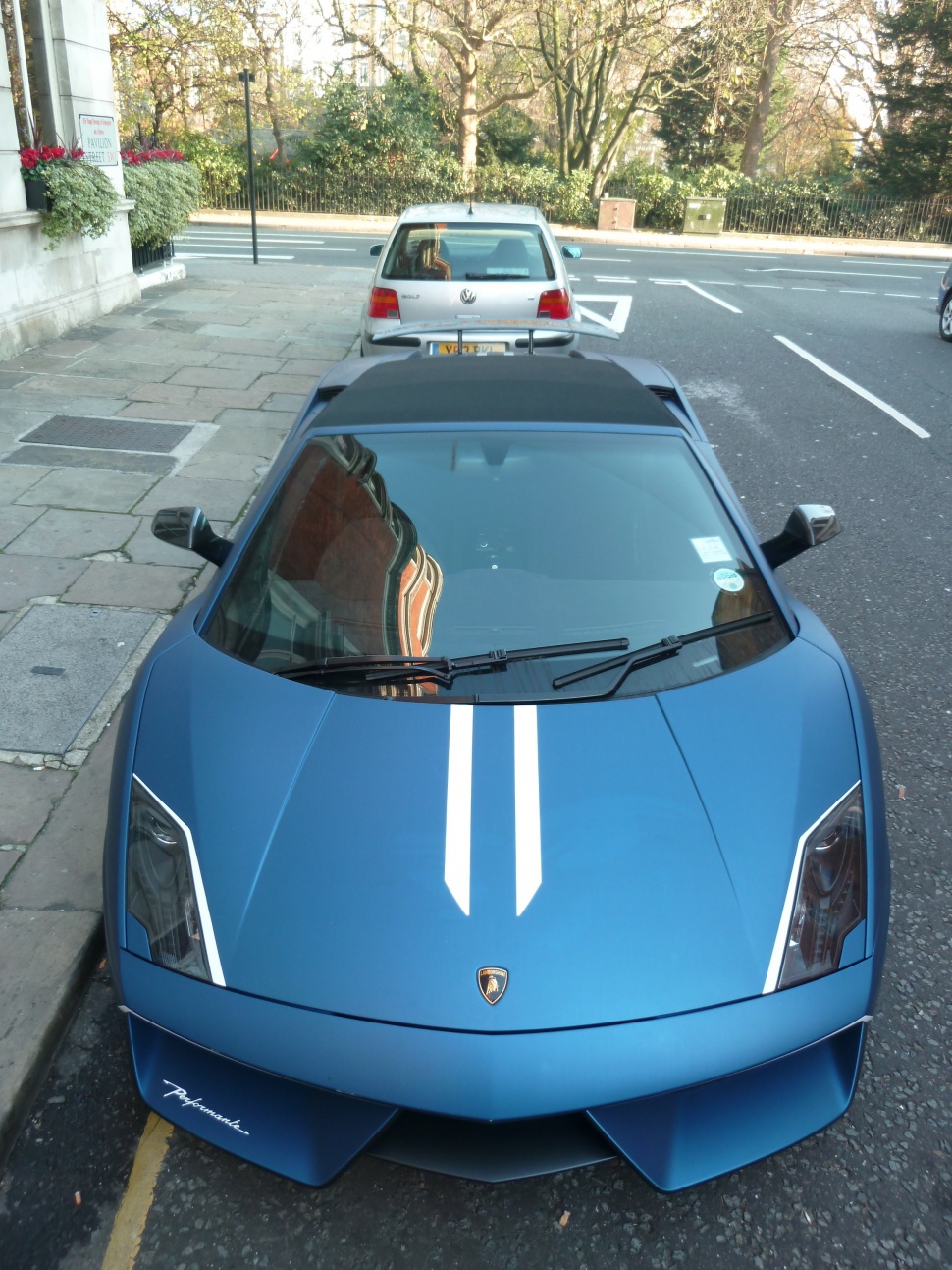 Lamborghini Gallardo technical specifications and fuel economy